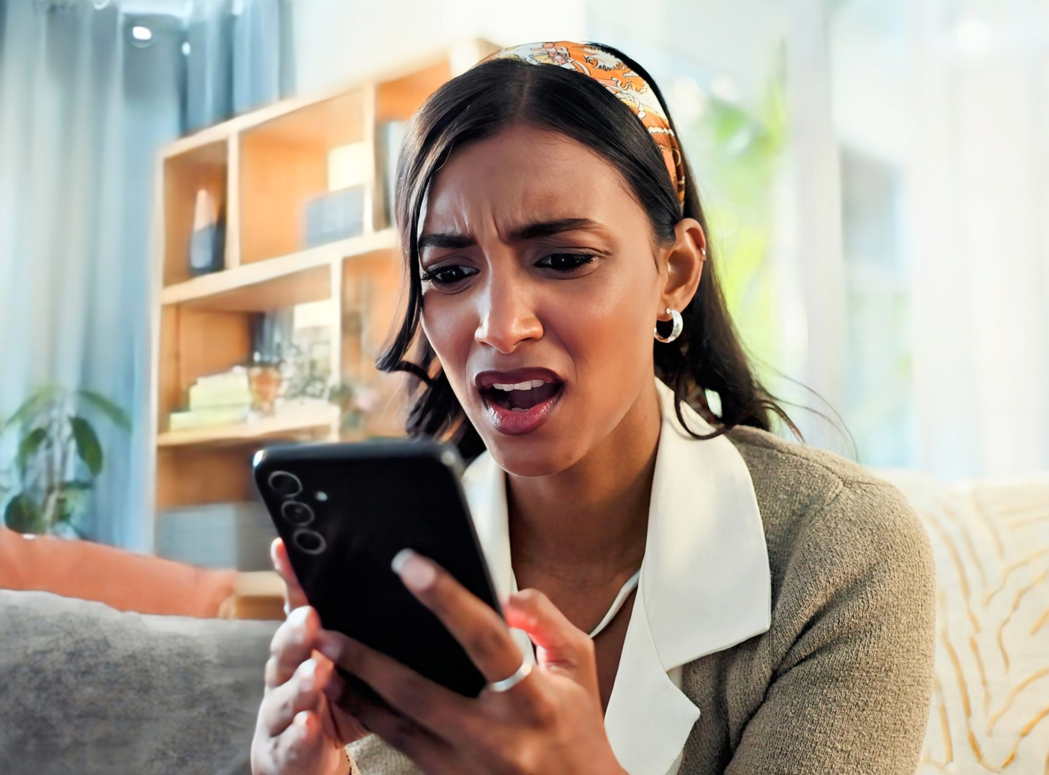 Susceptibility to Fake News: A Study Challenging Prevailing Assumptions ...